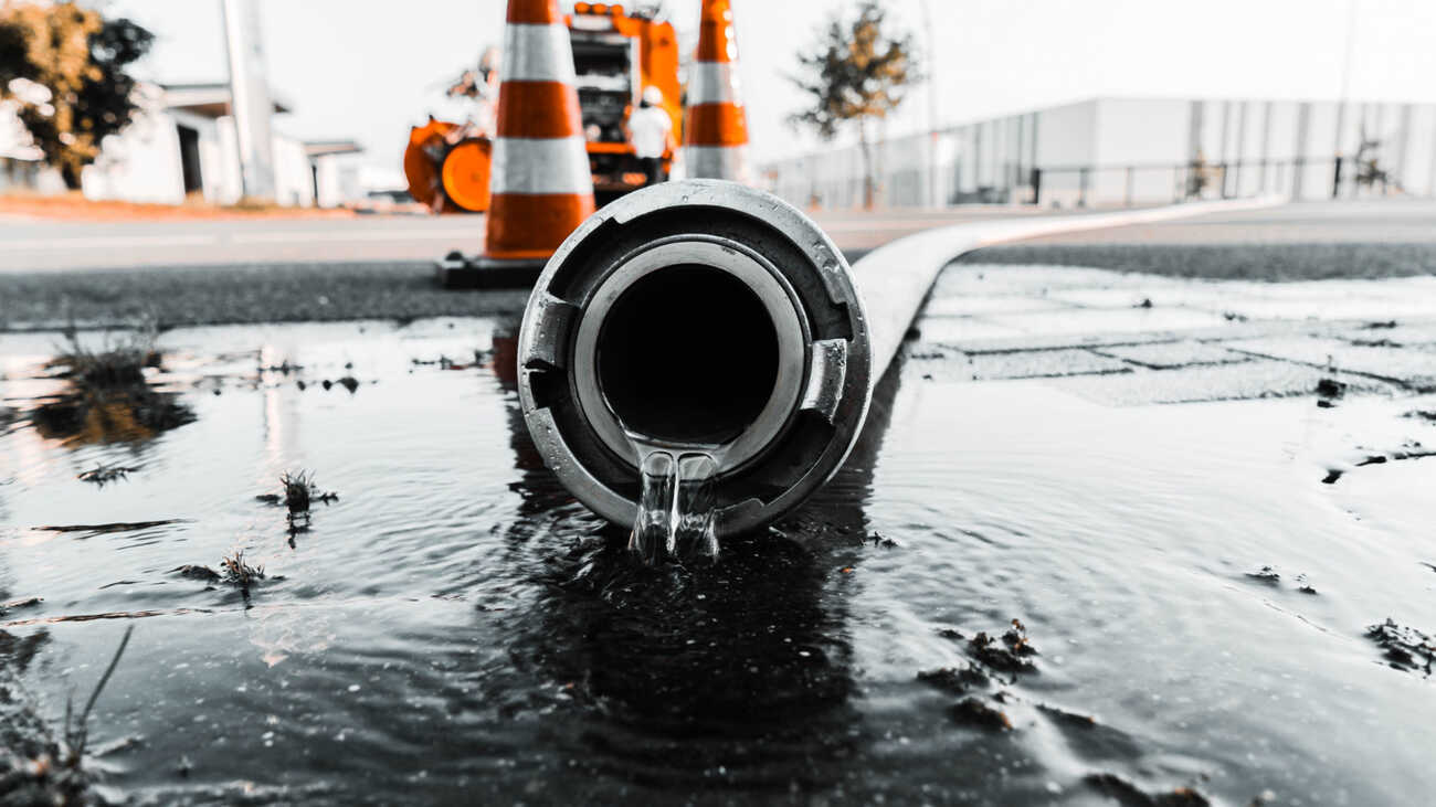 Understanding the Symptoms and Risks of Sewer Gas Poisoning | NW Sewer